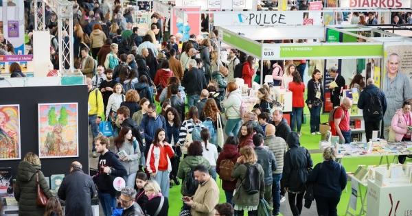 Salone del libro: la prima volta di Pianezza - Luna Nuova